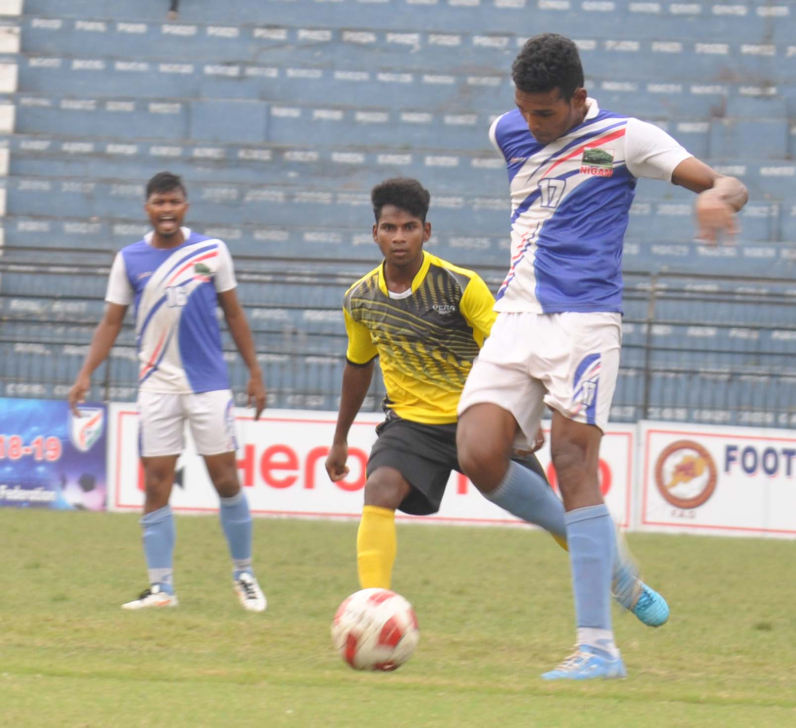 Top teams script convincing wins - OrissaPOST