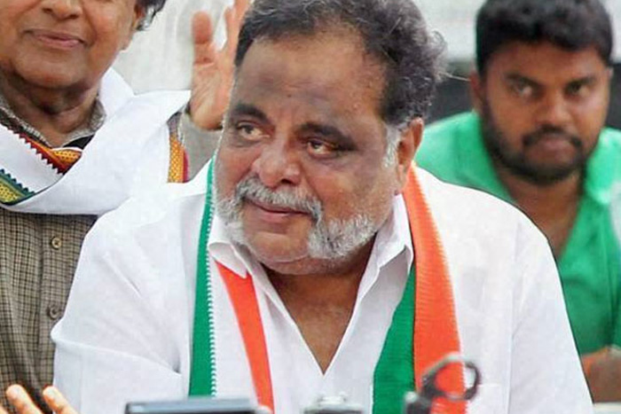 Actor politician Ambareesh passes away - OrissaPOST Actor politician Ambareesh passes away - OrissaPOST