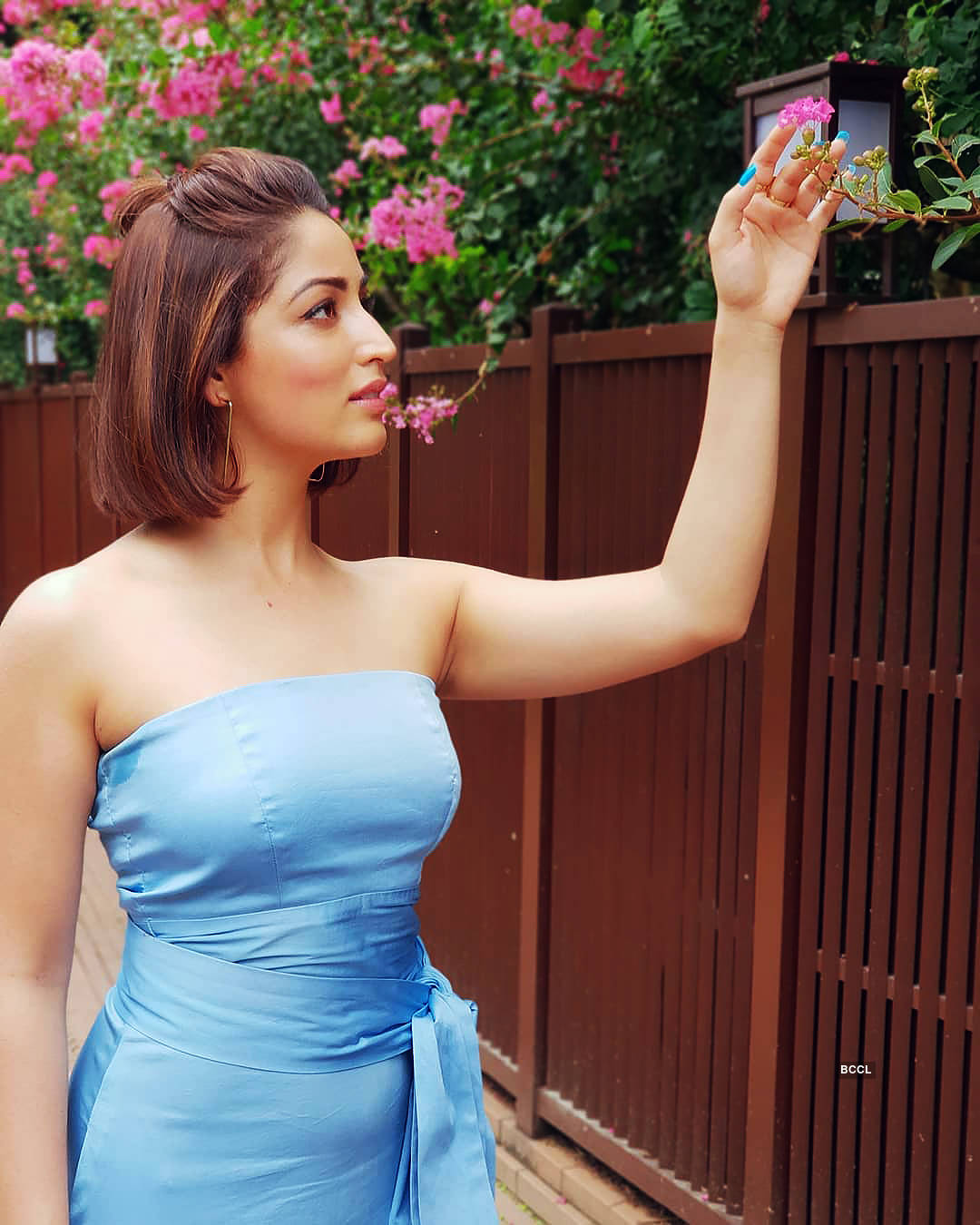 Yami Gautam looks STUNNING in latest photoshoot - OrissaPOST