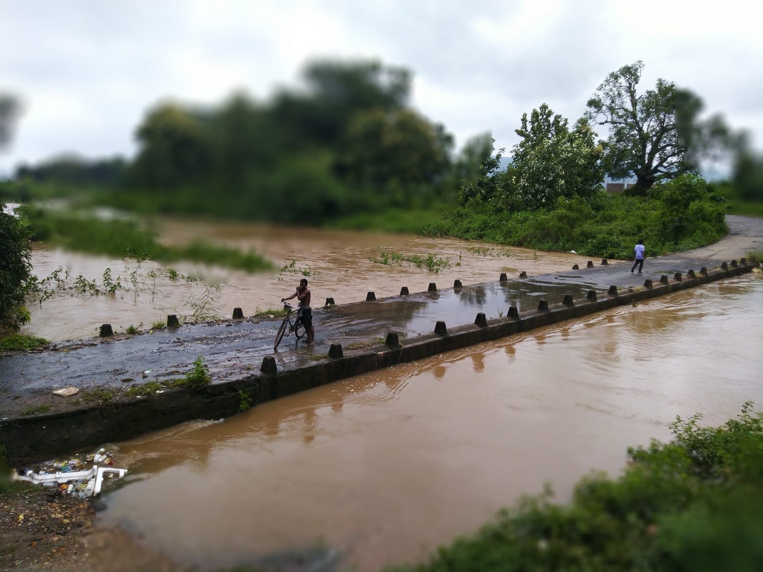 Villagers demand new bridge over Bauri rivulet - OrissaPOST