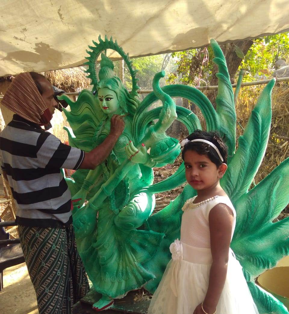 Creating magic with fingers Bhadrak’s graduate idol maker Bijay Dash ...