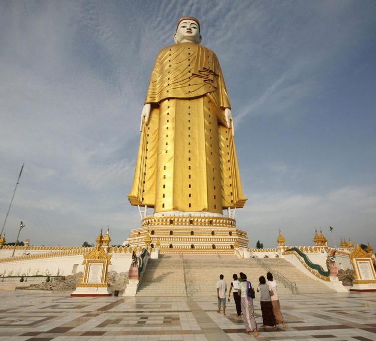 The most astonishingly high statues in the world - OrissaPOST