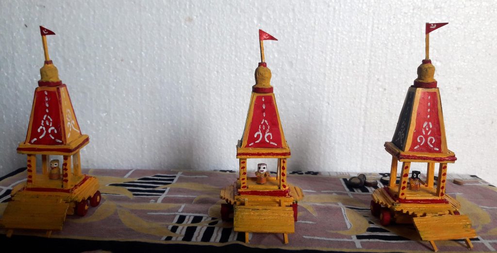 Three-inch high chariots with deities atop attract devotees in Khurda ...