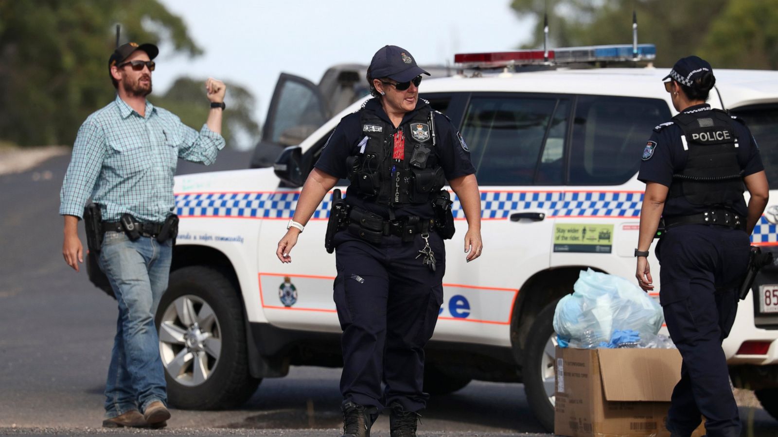 6 killed, including 2 officers, in Australian ambush, siege - OrissaPOST