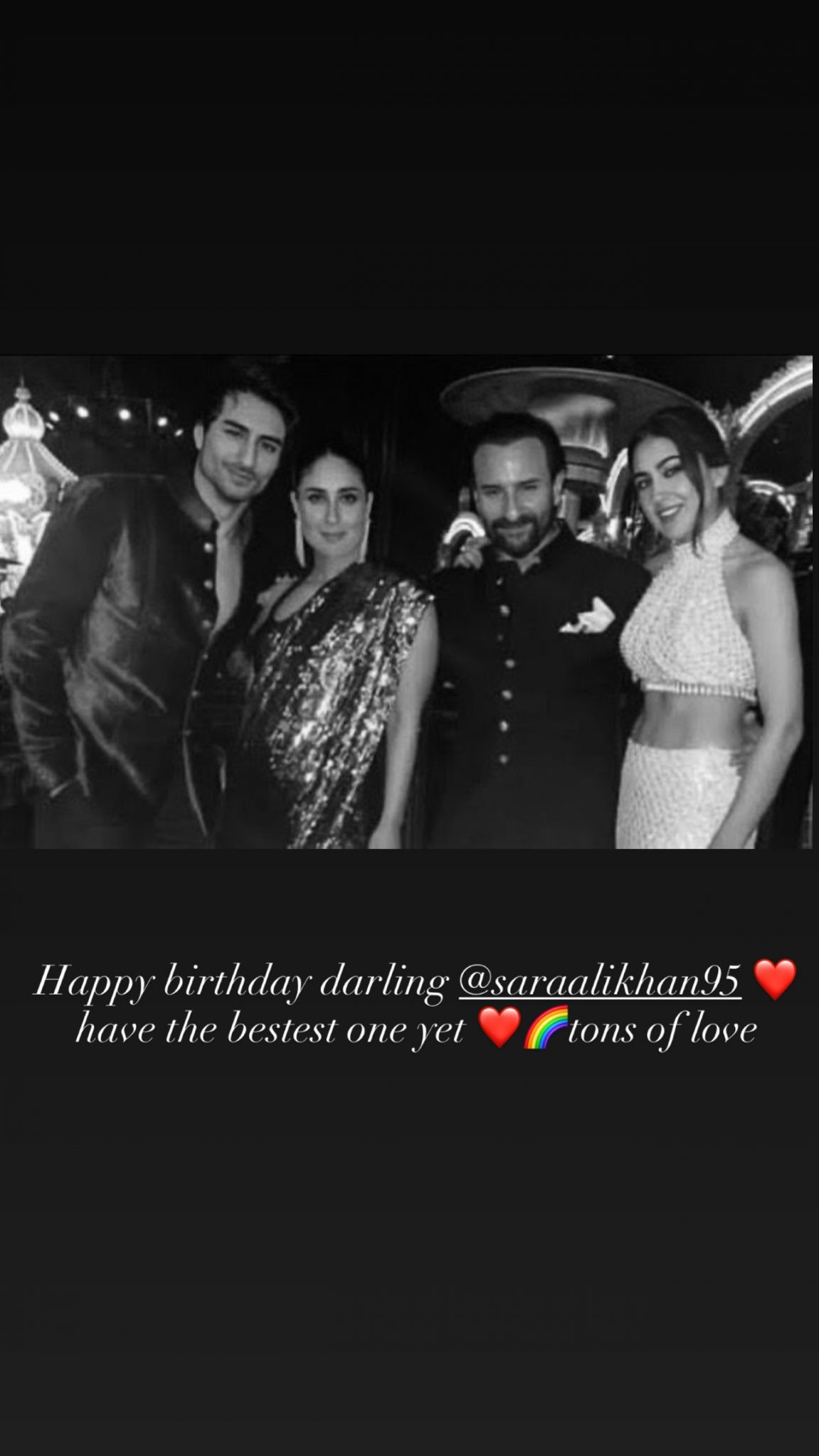 Sara Ali Khan turns 30; Kareena Kapoor, Soha, and Saba pen heartfelt ...